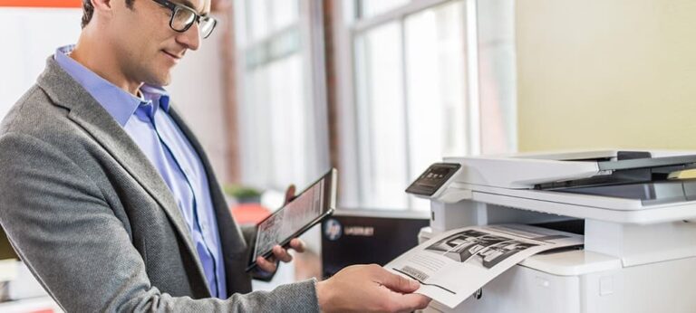 Cara Print Hitam Putih di Word untuk Segala Jenis Printer